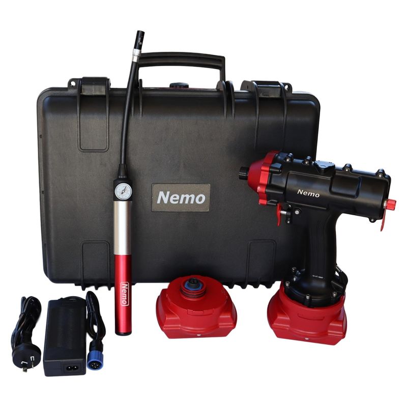 Nemo 18v Underwater Impact Driver Kit 50m (With 2 x 3Ah Batteries) | AC ...